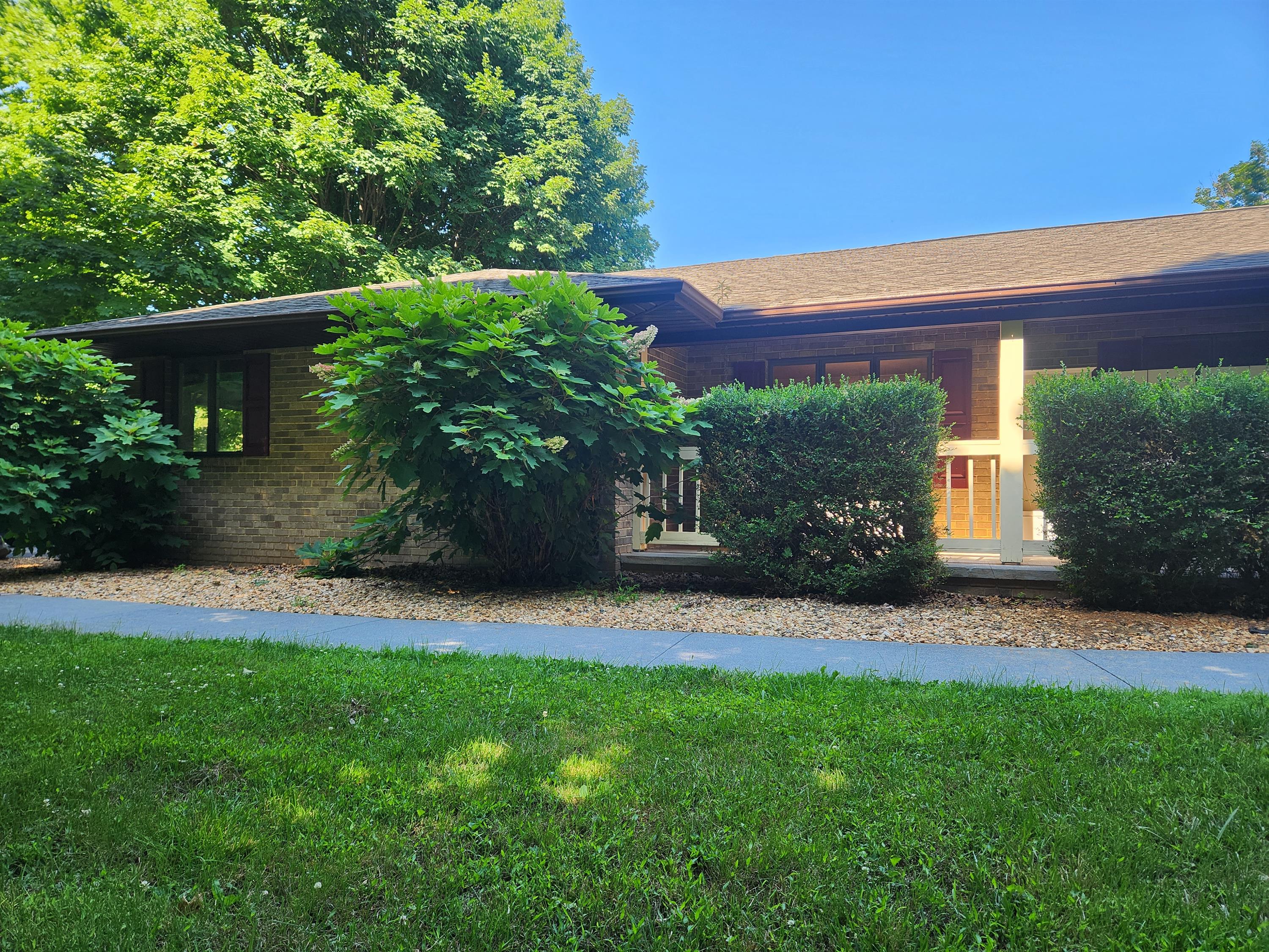 Home [vestanow.managebuilding.com]